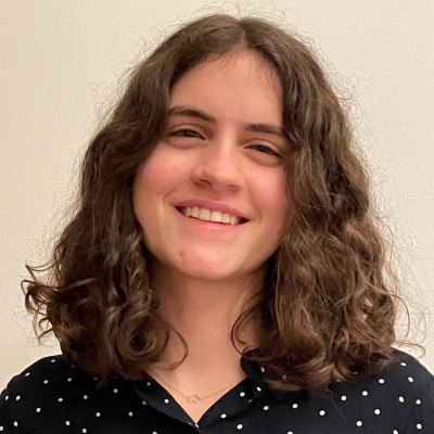 Mød lektiehjælperen Kayla R. - GoTutor